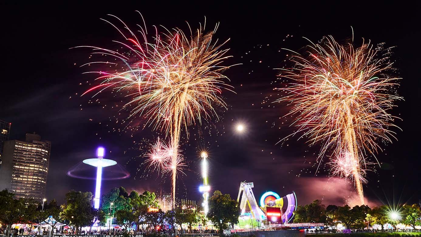 It's Moomba Time Again - And Here's Everything You Must See, Do And Eat!